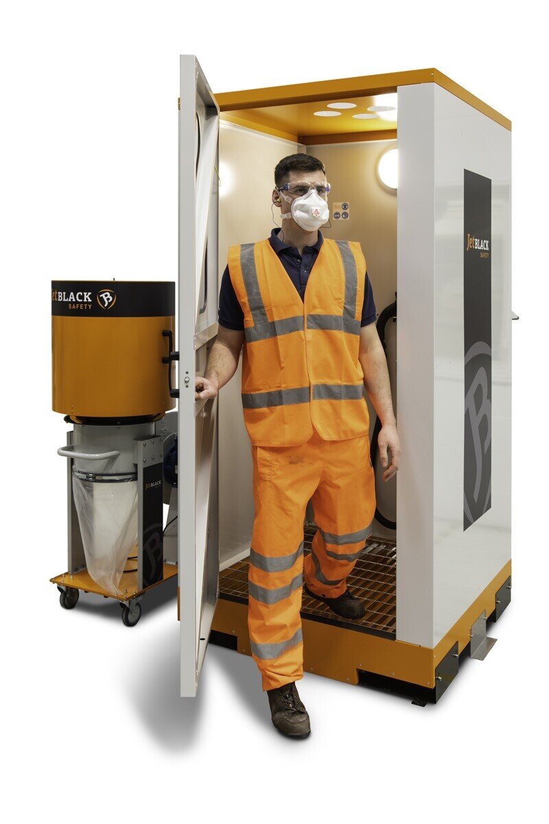 JetBlack Cleaning Booth | Dynamic Engineering
