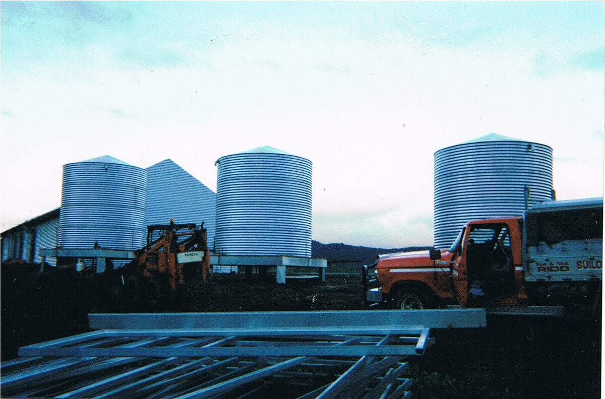 Rural Tanks and Garden Beds | Rural Tanks and Garden Beds