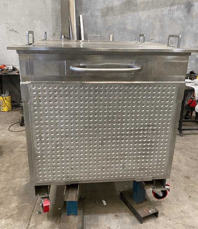 2000L Stainless Steel Extraction Tank | Brisbane Tank Manufacturing ...