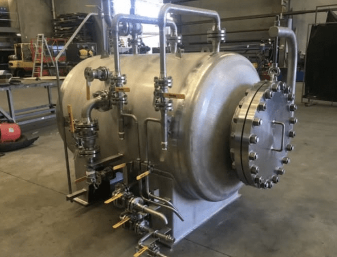 Pressure Vessels with Davit Arm | Brisbane Tank Manufacturing